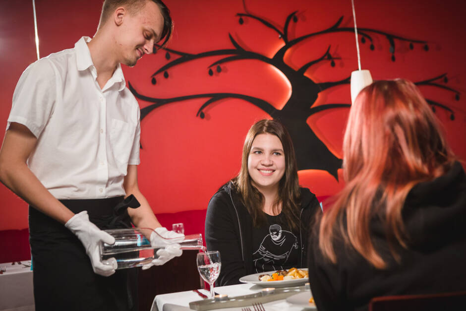Ravintola Opinpuu Haapavesi - Jokilaaksojen koulutuskuntayhtymä JEDU